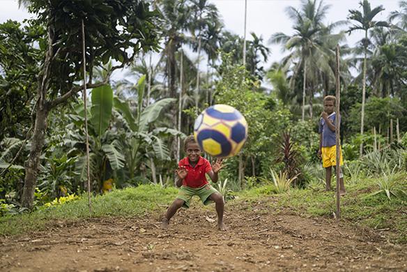 Guide to UNCRC Article 4 - Save the Children Australia